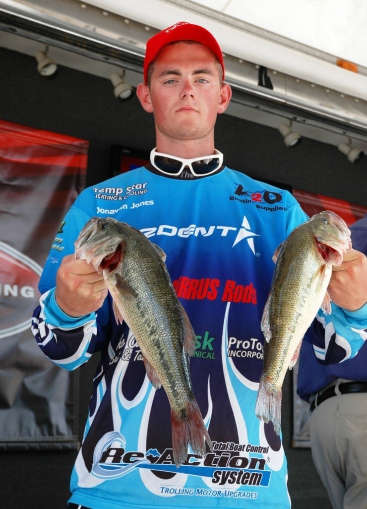 12 Junior Anglers Advance Tomorrow in 2011 NGJWC – The Bass Federation ...